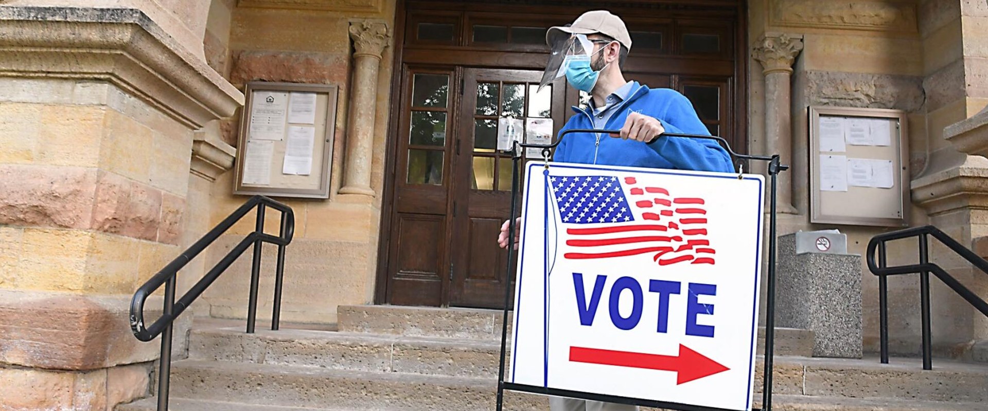 What is the process for absentee voting in howard county?